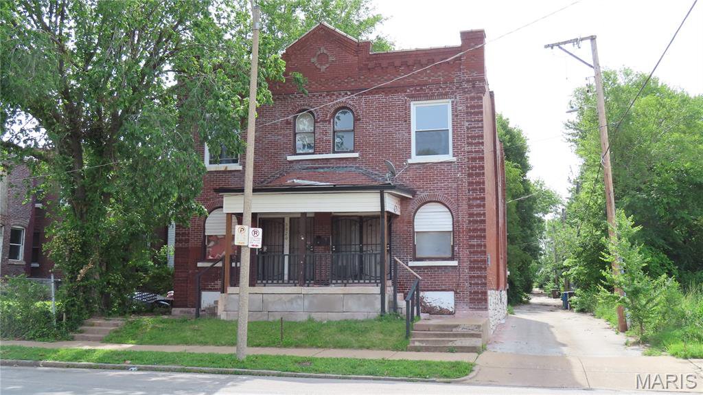 3018 N Vandeventer Ave, St Louis, 63107