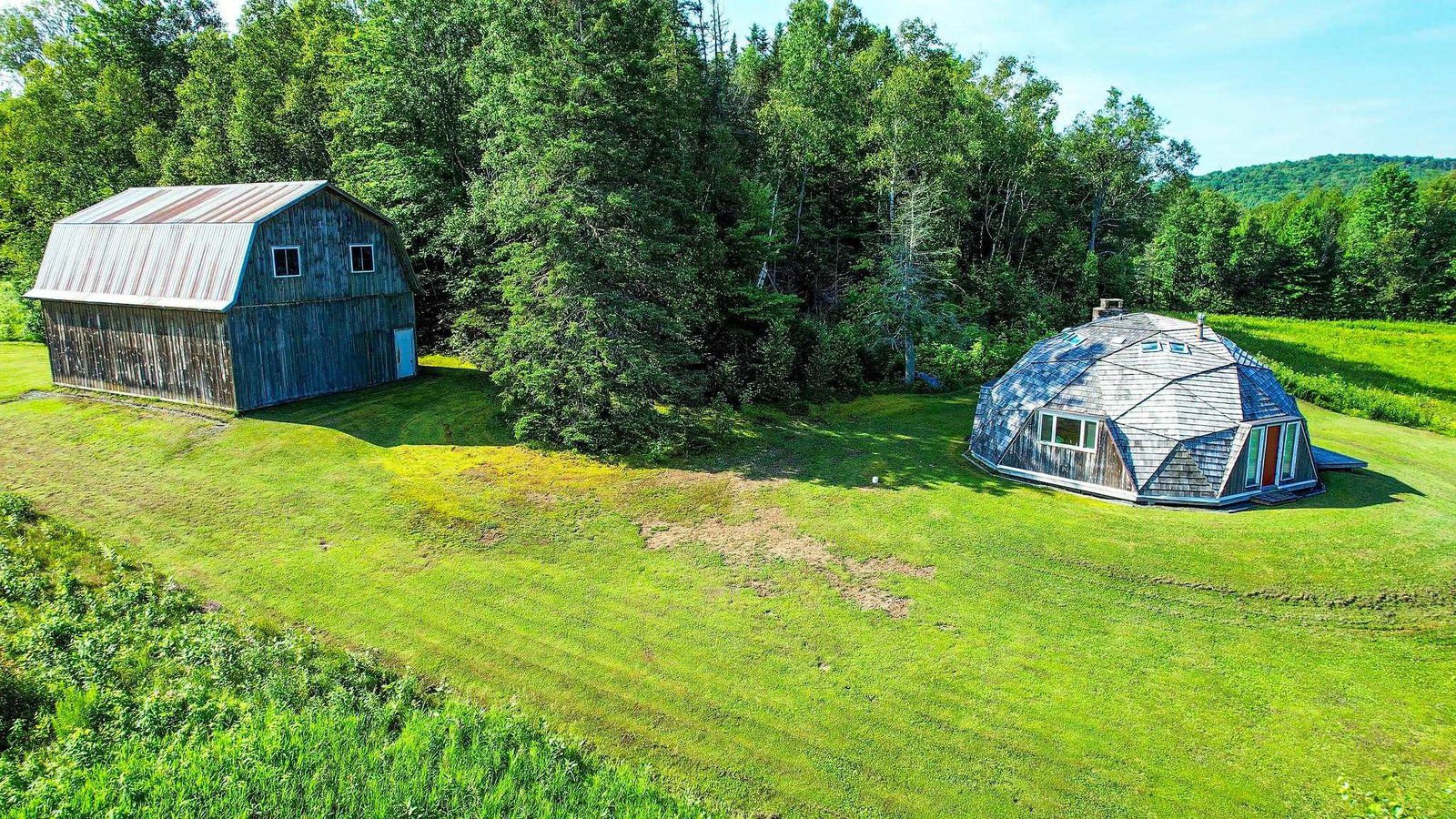 4922 Bayley Hazen Road, Peacham, 05862