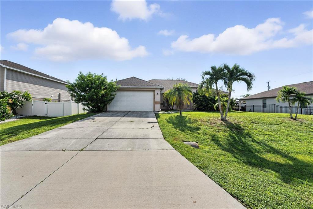 1010 SW 10th PL, Cape Coral, 33991