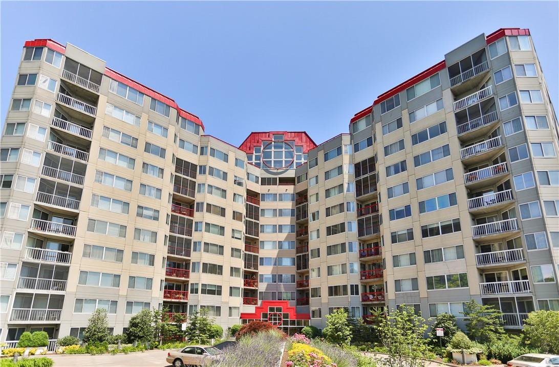 10 Stewart Place Unit #2FW, White Plains, 10603