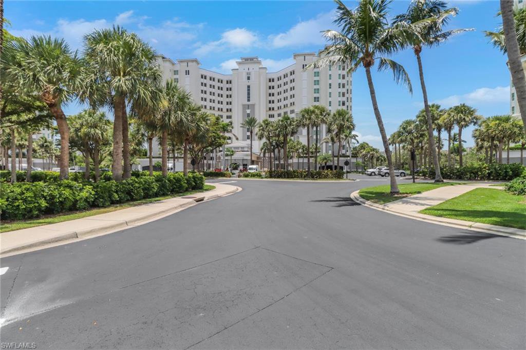 315 Dunes BLVD Unit 204, Naples, 34110