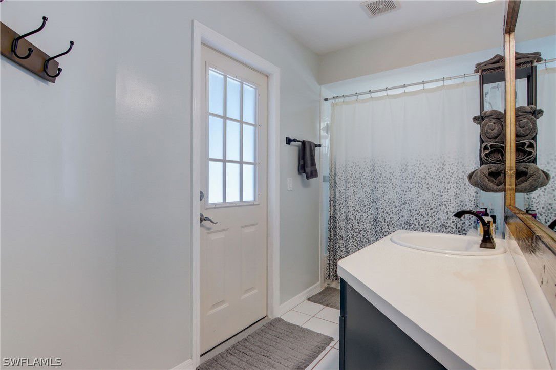 1624 SW 44th Terrace, Cape Coral, 33914