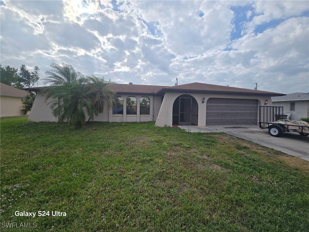 1216 SE 43rd Terrace, Cape Coral, 33904
