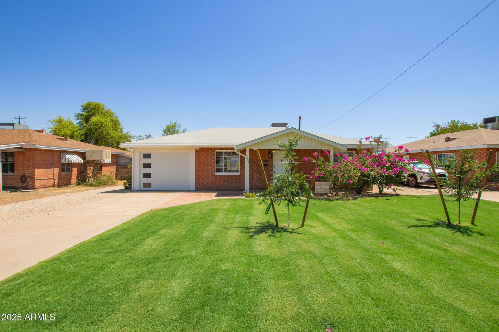 Property 2139 W Whitton Avenue, Phoenix, 85015 has 3 bedrooms, 2 ...