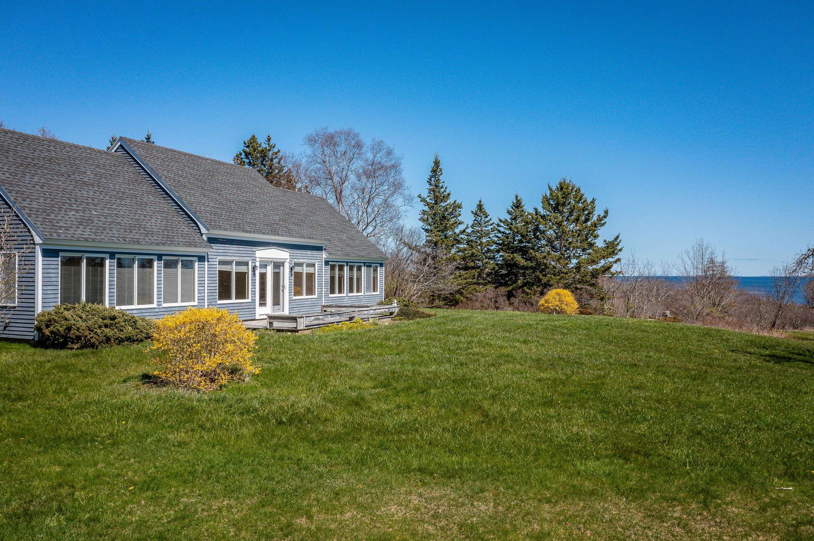 13 Cobb Road, Saint George, 04860