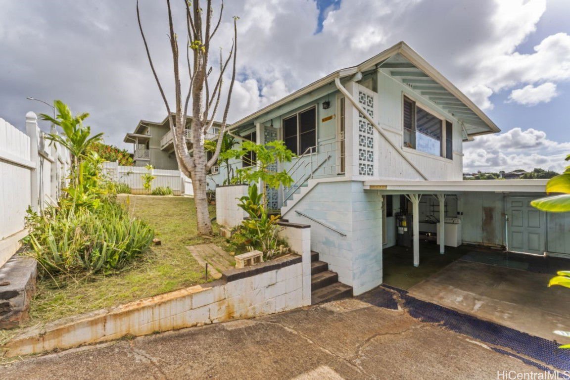 99-769 Aiea Heights Drive, Aiea, 96701