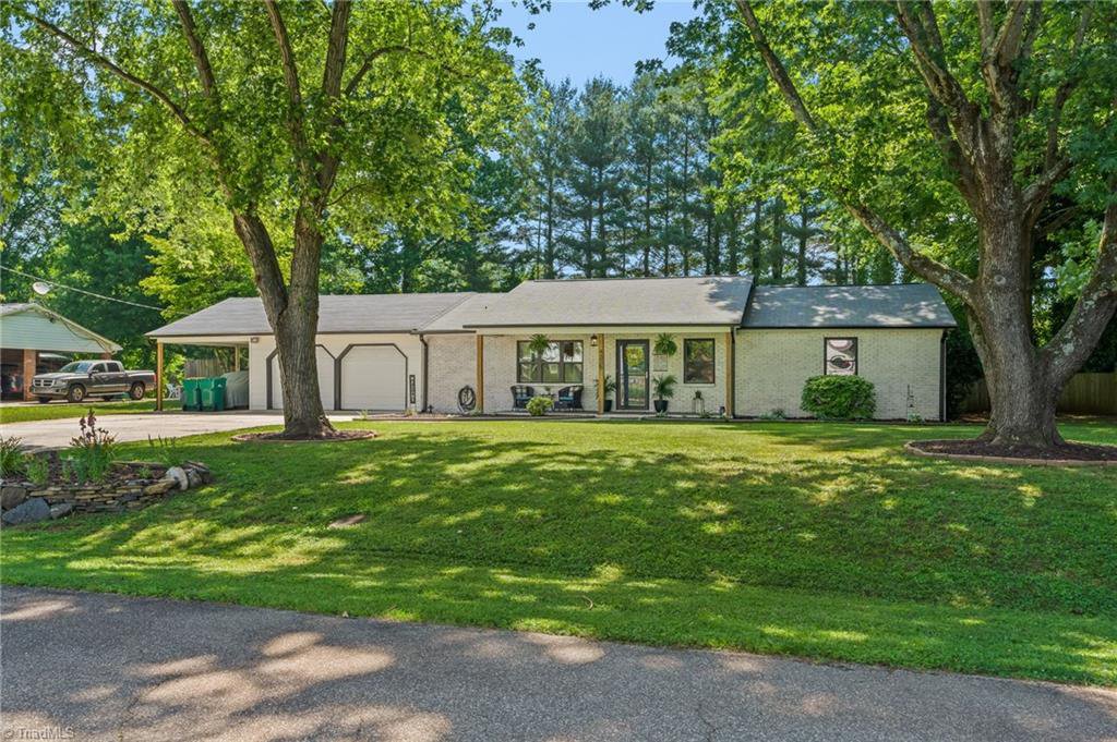 4335 Lisa Drive, Winston Salem, 27103