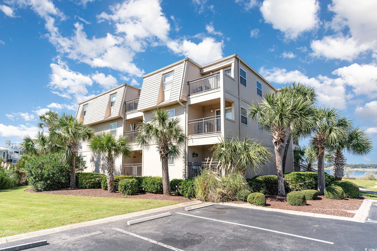 MLS 2423786 - Inlet Pointe - Garden City 1582 S Waccamaw Dr. Unit 60 ...