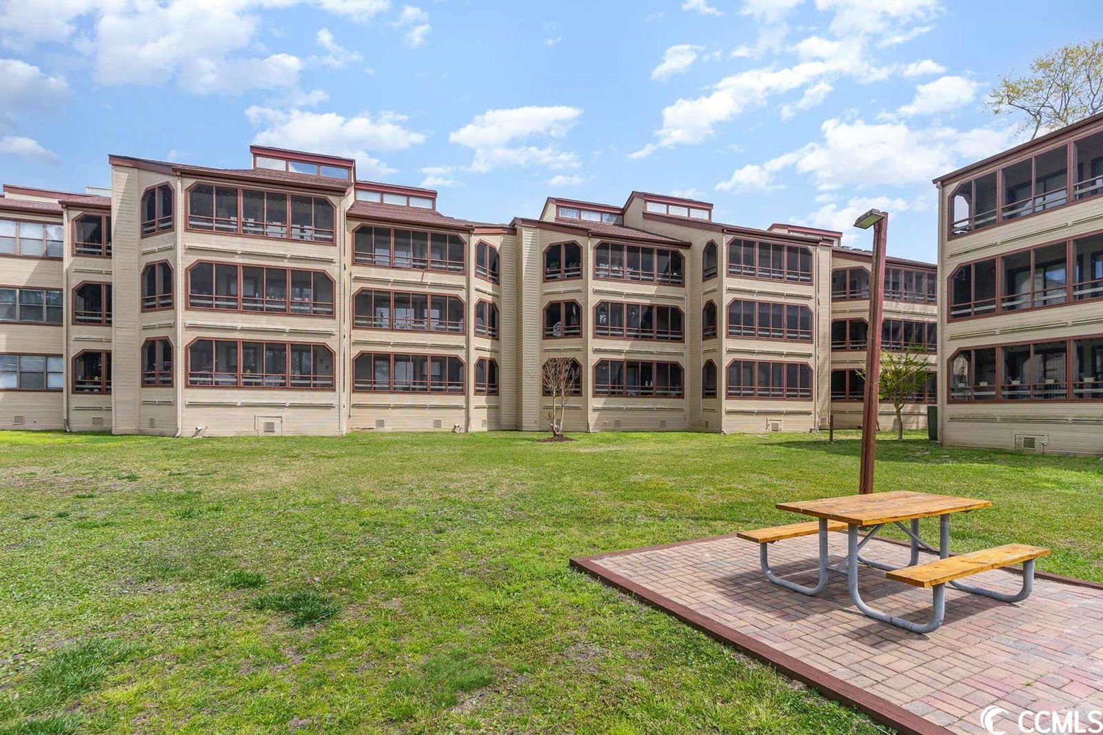 MLS 2306099 - Dunes Pointe 501 Maison Dr. Unit B22, Myrtle Beach ...