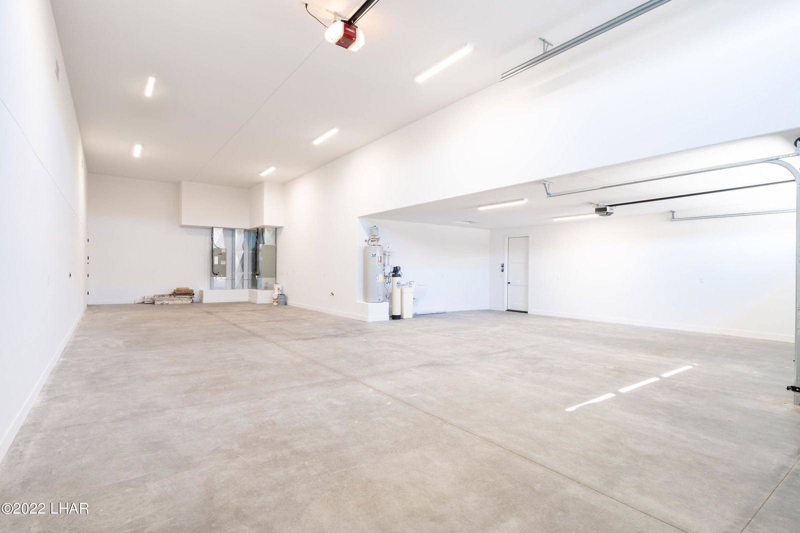 887 Paso Dr, Lake Havasu City | MLS 1023806 | »» Call/Text: HavasuLew ...