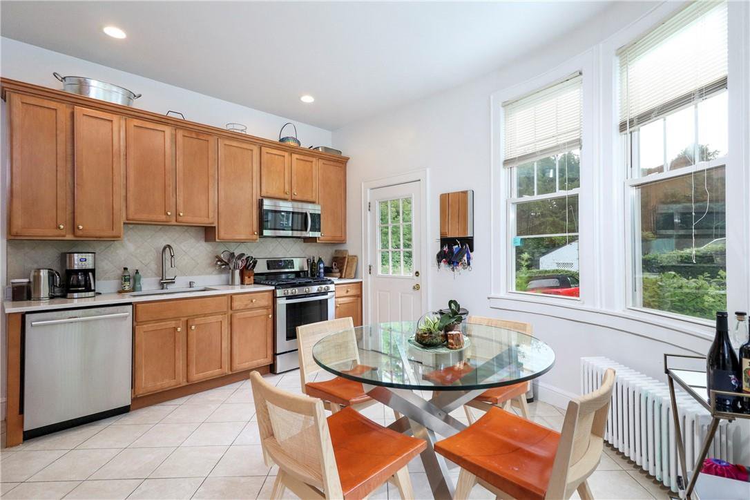 7 Keller Lane Unit #4, Dobbs Ferry, 10522