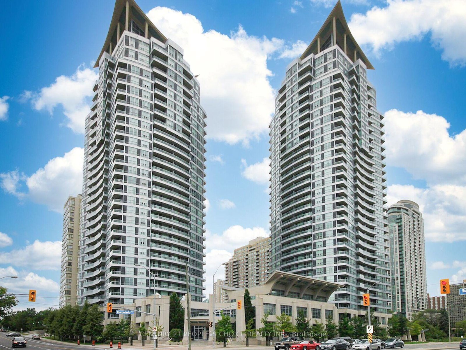 1 Elm Drive Unit 903, Mississauga, L5B 4M1