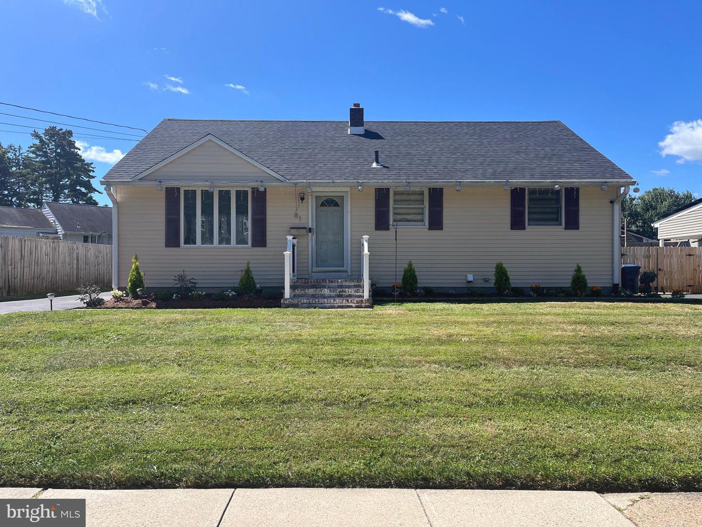 81 Berwyn Pl, Lawrence Township, 08648