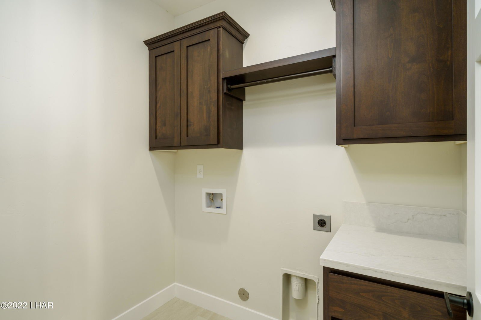 887 Paso Dr, Lake Havasu City | MLS 1023806 | »» Call/Text: HavasuLew ...