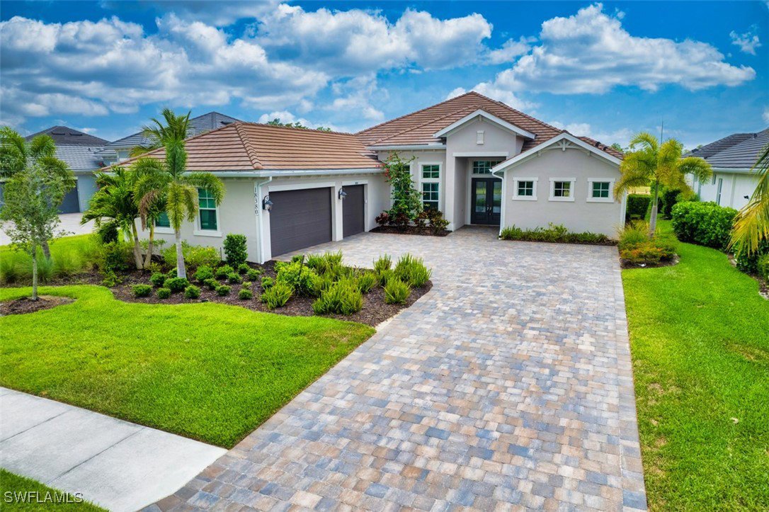 18380 Wildblue Boulevard, Fort Myers, 33913