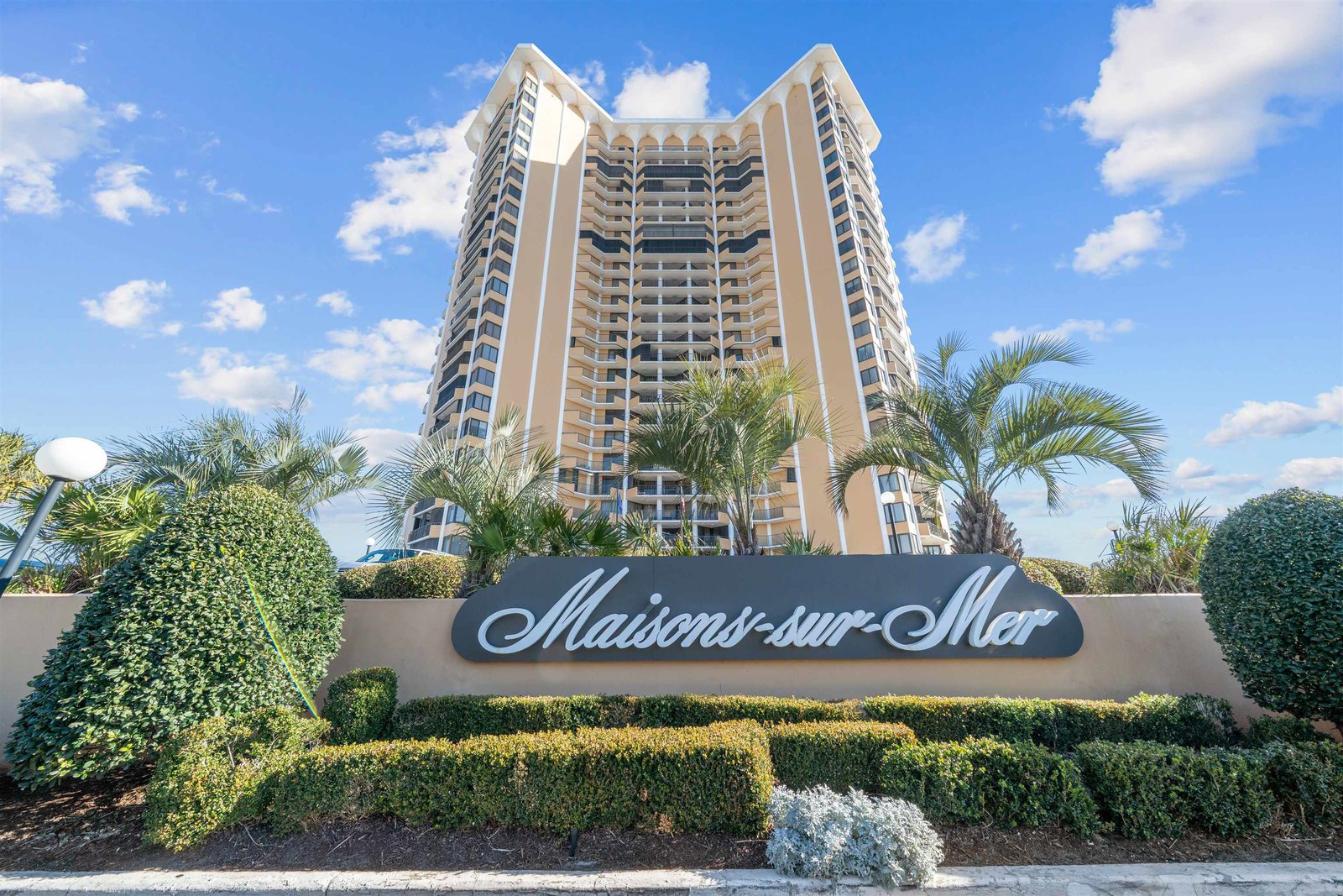 MLS 2604383 - Maisons Sur-Mer 9650 Shore Dr. Unit 108, Myrtle Beach ...