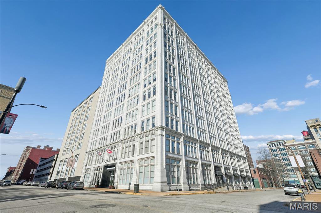 Lucas Place Add 1501 Locust St Unit 1008, St Louis, 63103