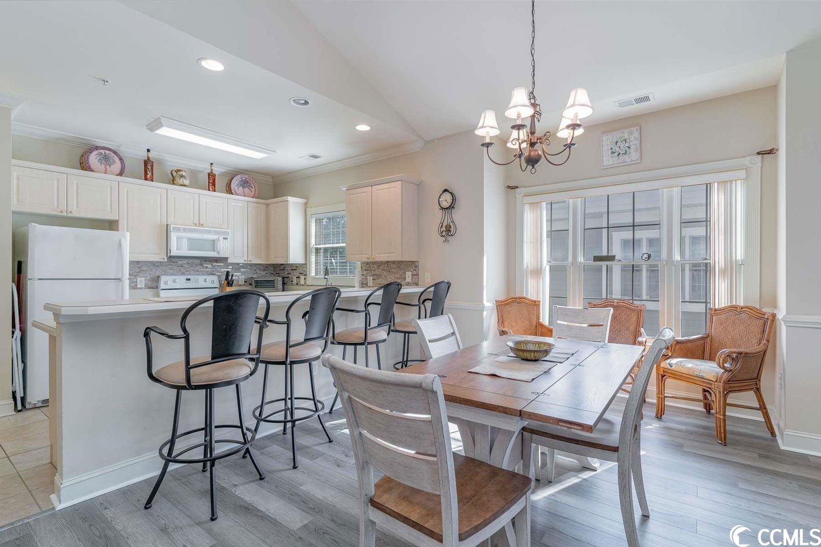 MLS 2308757 - Magnolia Pointe 4809 Luster Leaf Circle Unit 301, Myrtle ...