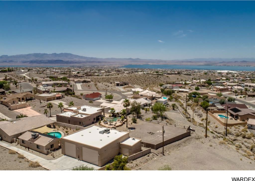 1255 Kibbey Ln, Lake Havasu City | MLS 930144 | »» Call/Text: HavasuLew ...
