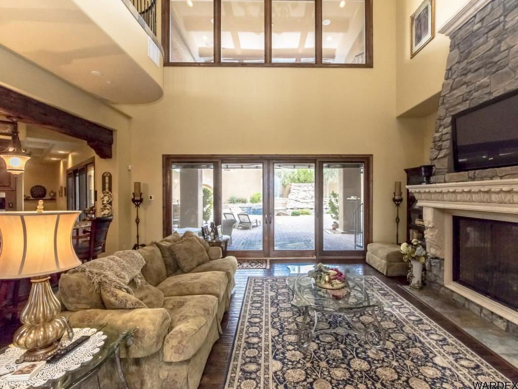 730 Armour Dr, Lake Havasu City | MLS 902156 | »» Call/Text: HavasuLew @ 928-846-6474