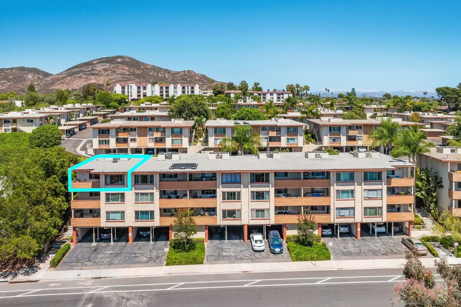 6816 Hyde Park Dr Unit S, San Carlos 92119 San Diego County