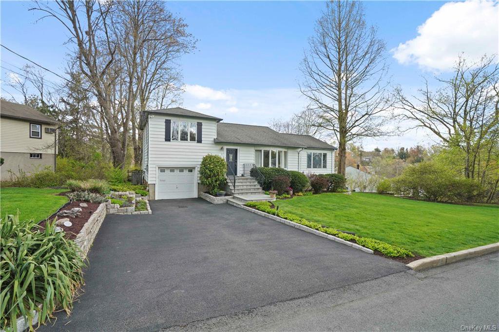 7 Hemlock Road, Hartsdale, 10530