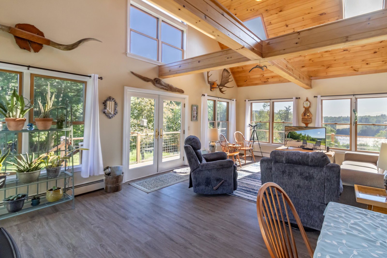 81 W West Side Drive, Verona Island, 04416