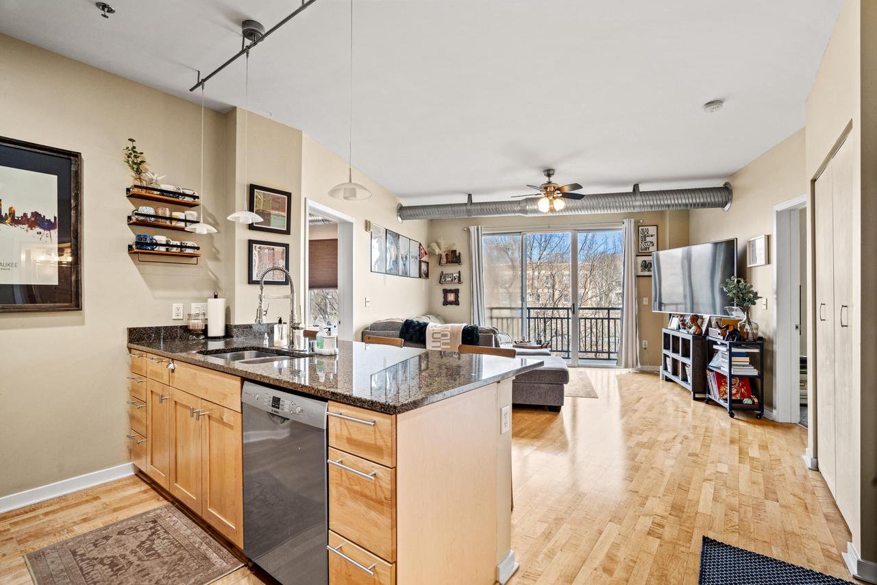 2080 North Commerce Street Unit 318, Milwaukee, 53212