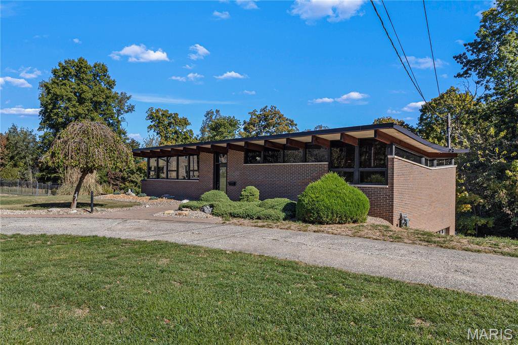 25 Logan Rd, Alton, 62002