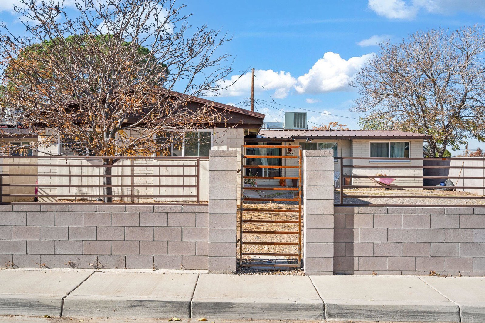1837 Britt Street NE, Albuquerque, NM 87112 - MLS 1094558 - Blocks 88b ...