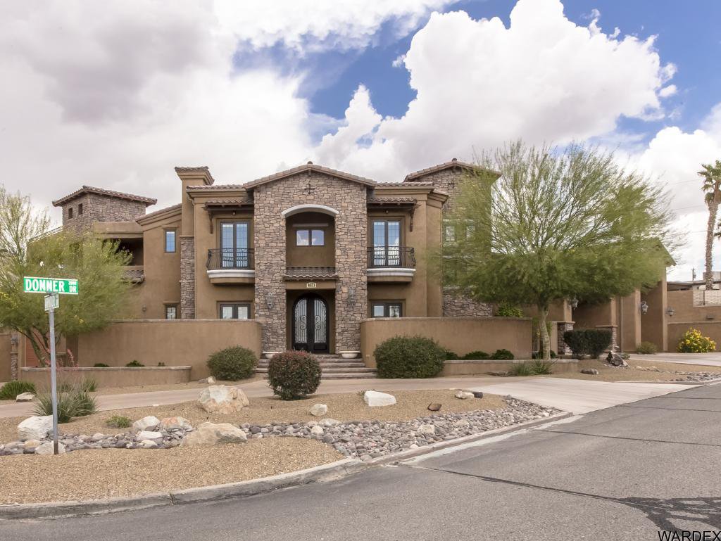 730 Armour Dr, Lake Havasu City | MLS 902156 | »» Call/Text: HavasuLew @ 928-846-6474