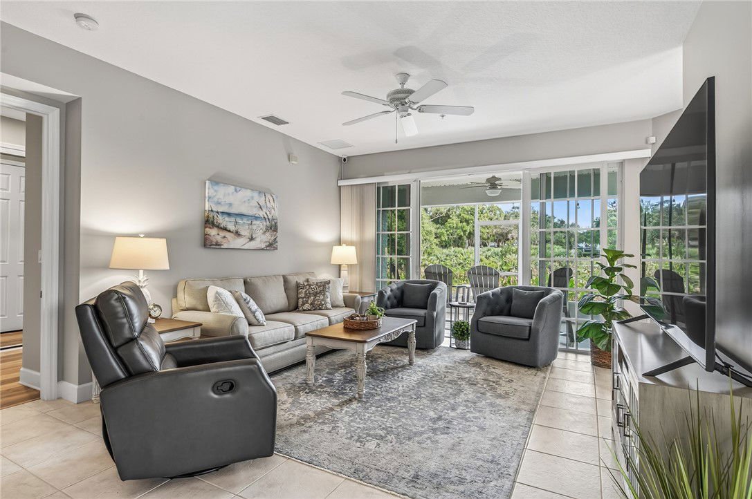 2360 Water Oak Court SW Unit 314, Vero Beach, 32962