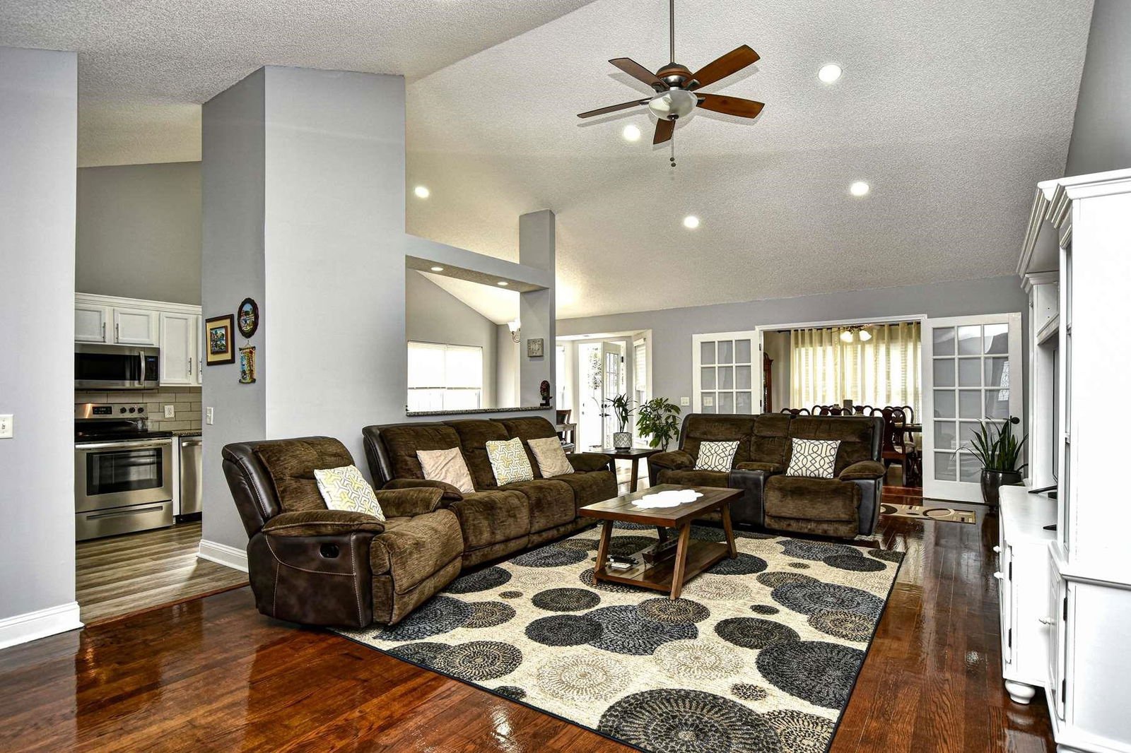 MLS 2301644 - Southgate 8049 Pleasant Point Ln., Myrtle Beach ...