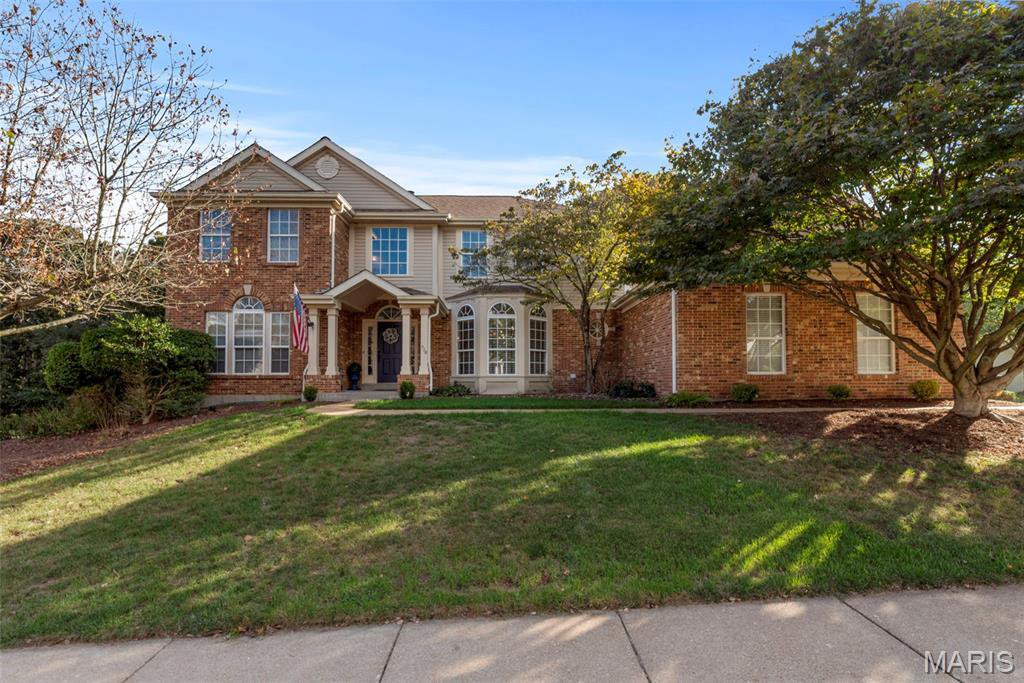 516 Crown Pointe Estates Ct, Wildwood, 63021