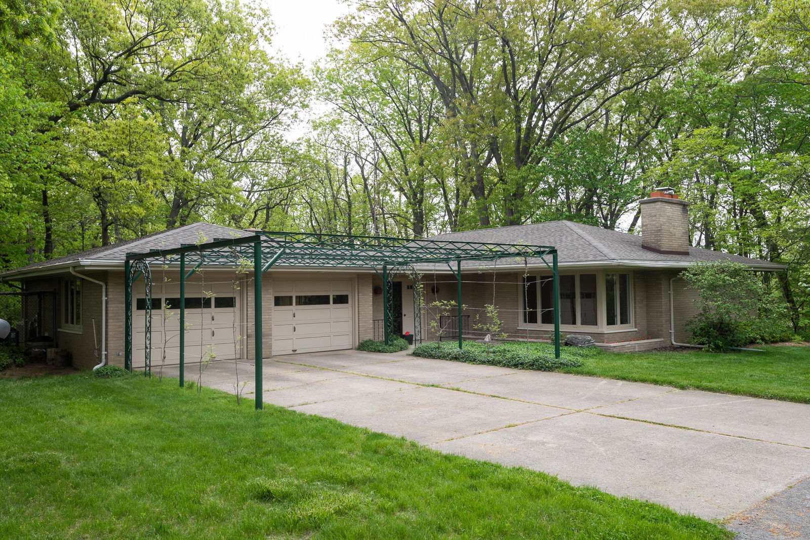 2327 Niles Road, St. Joseph MI 49085 Southwestern Michigan - S Berrien ...