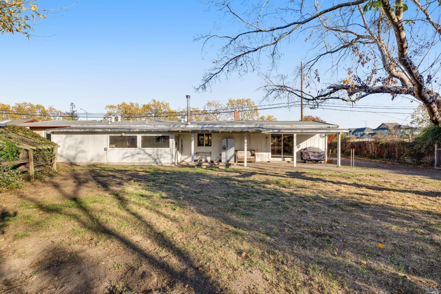 1925 Fulton Road, Santa Rosa, 95403