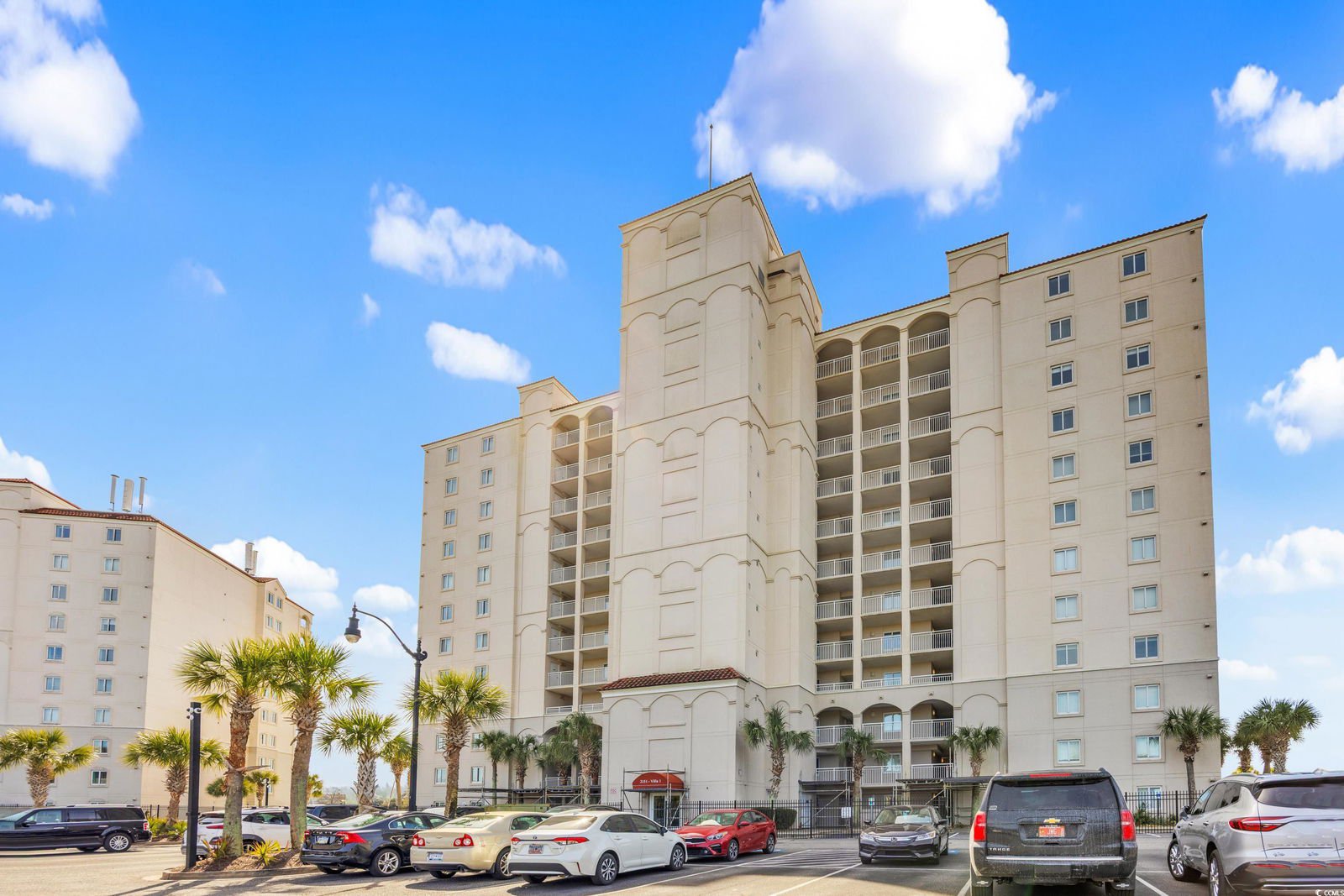 MLS 2504265 - YACHT CLUB VILLAS - Barefoot 2151 Bridge View Ct. Unit ...