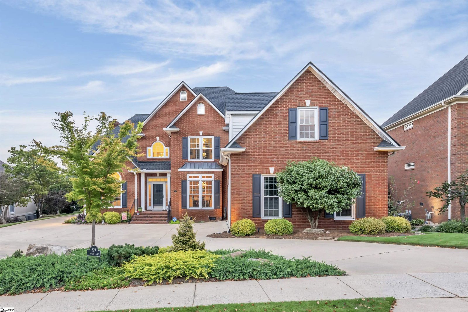 529 Ladykirk Lane, Greer Home for Sale | Carisbrooke Real Estate