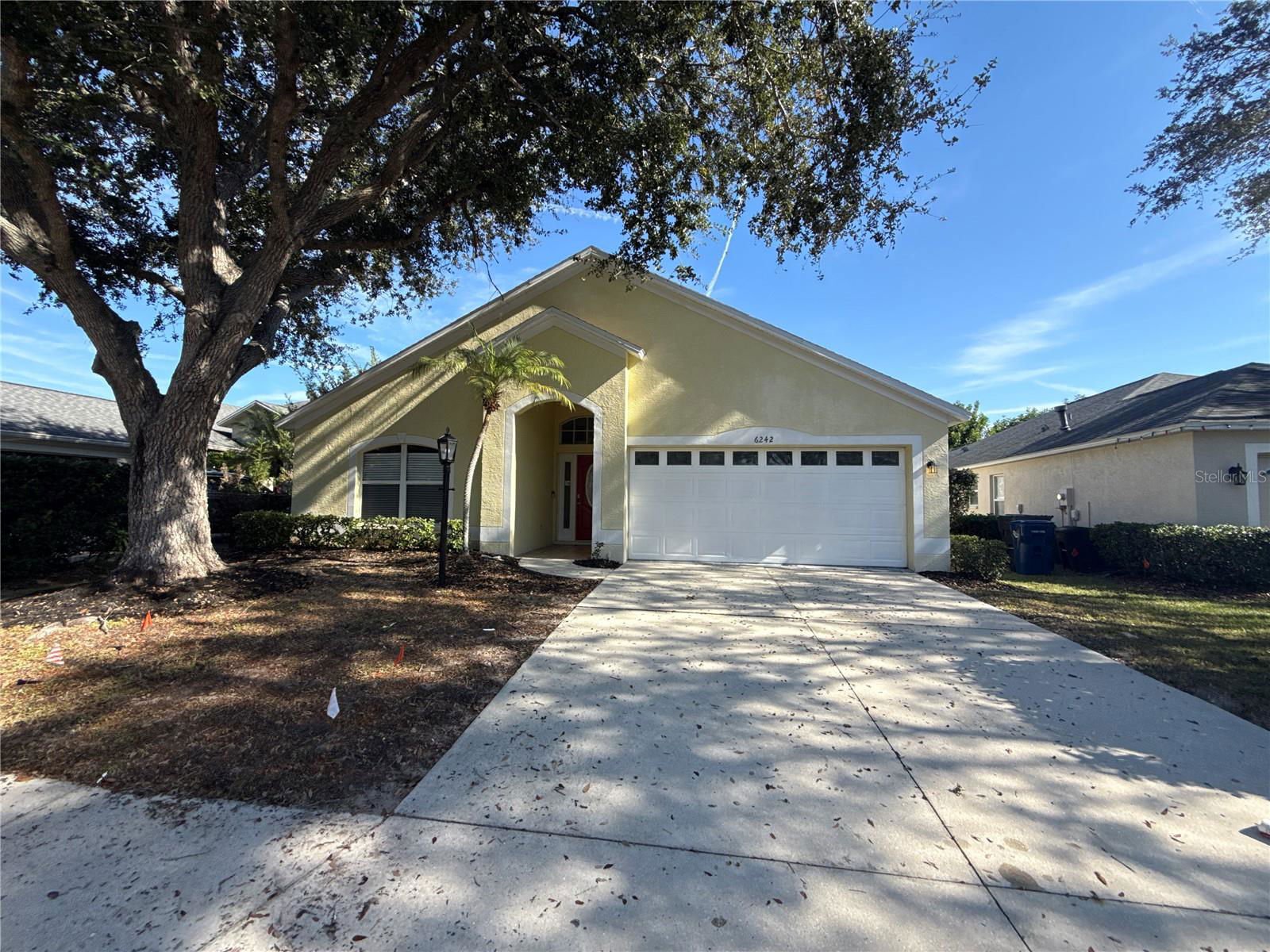 6242 White Clover Circle, Lakewood Ranch, 34202