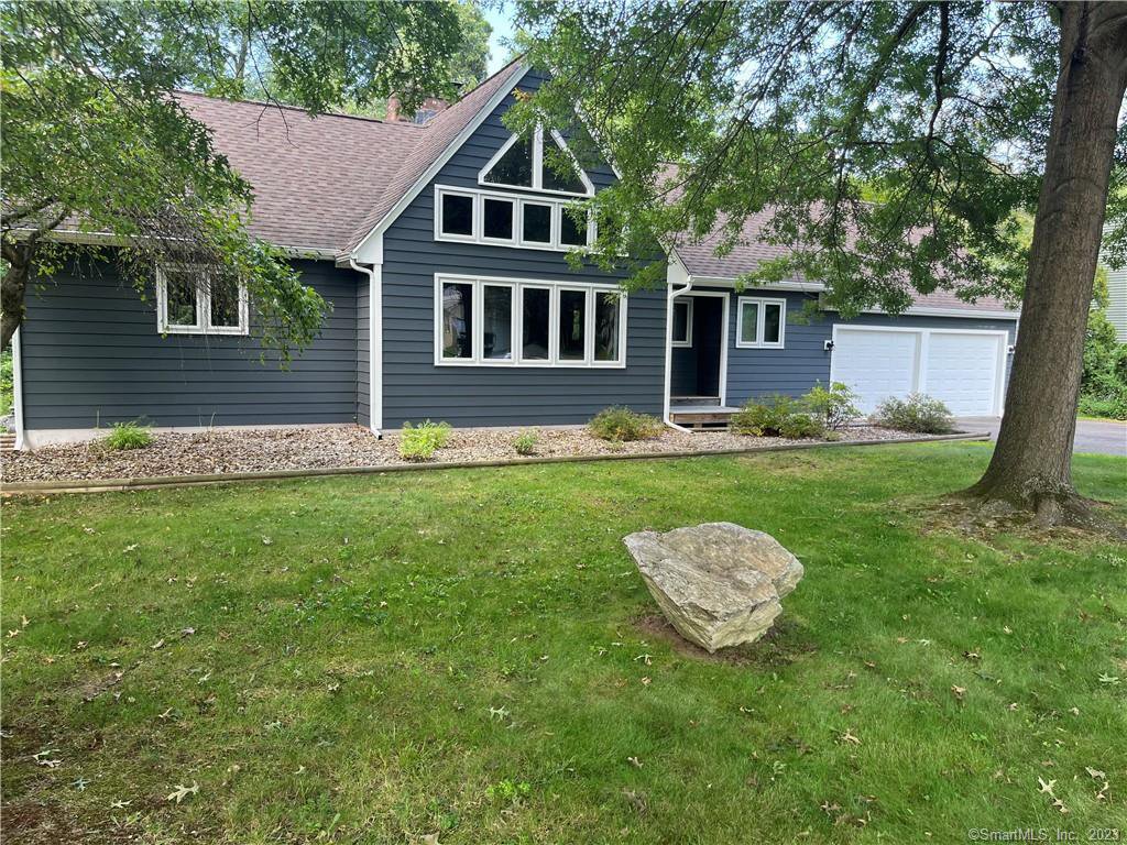 218 Sutton Drive, Windsor Locks, 06096