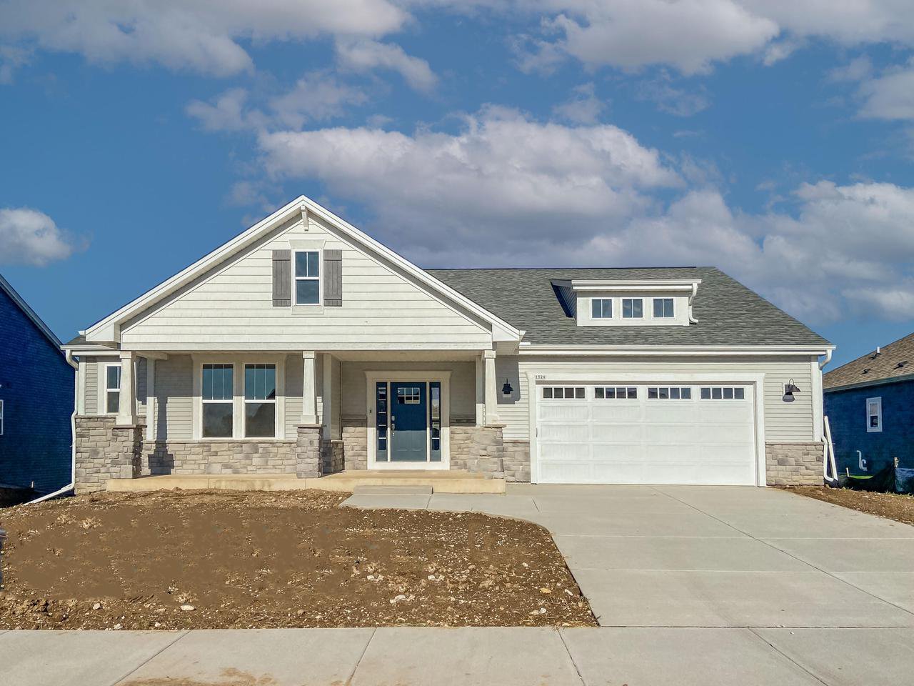 1524 Butternut Ridge Ridge, Oconomowoc, 53066