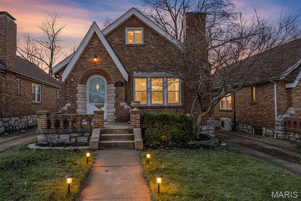 3915 Prather Ave, St Louis, 63109