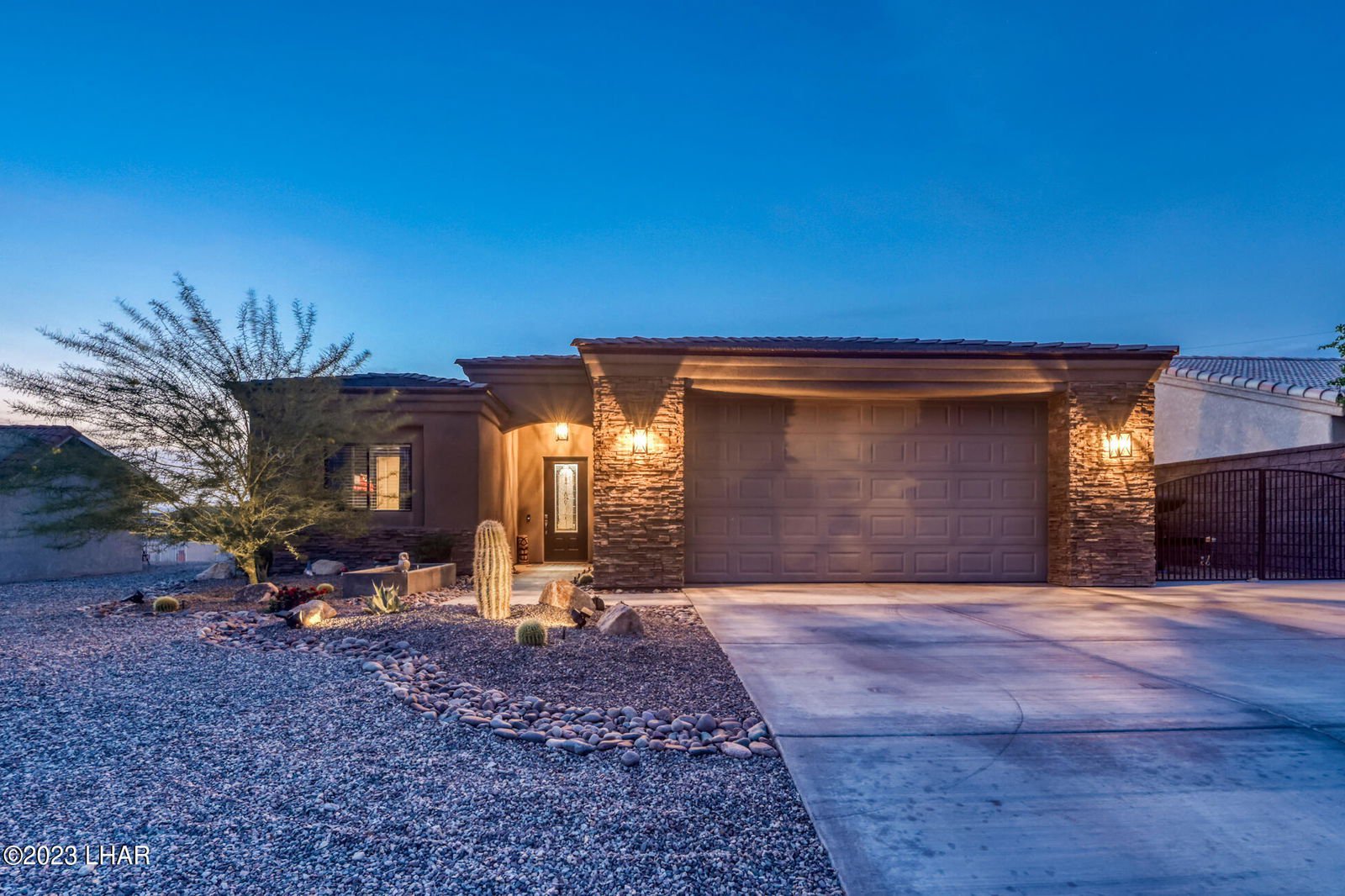 2881 Caravelle Dr, Lake Havasu City | MLS 1025634 | »» Call/Text ...