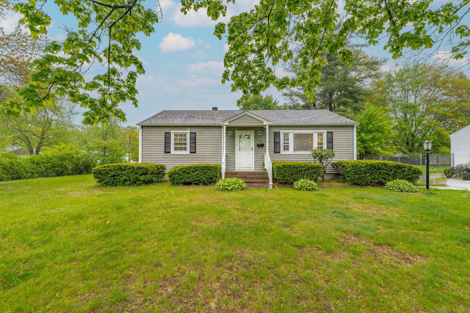 172 Old County Rd, Windsor Locks, 06096