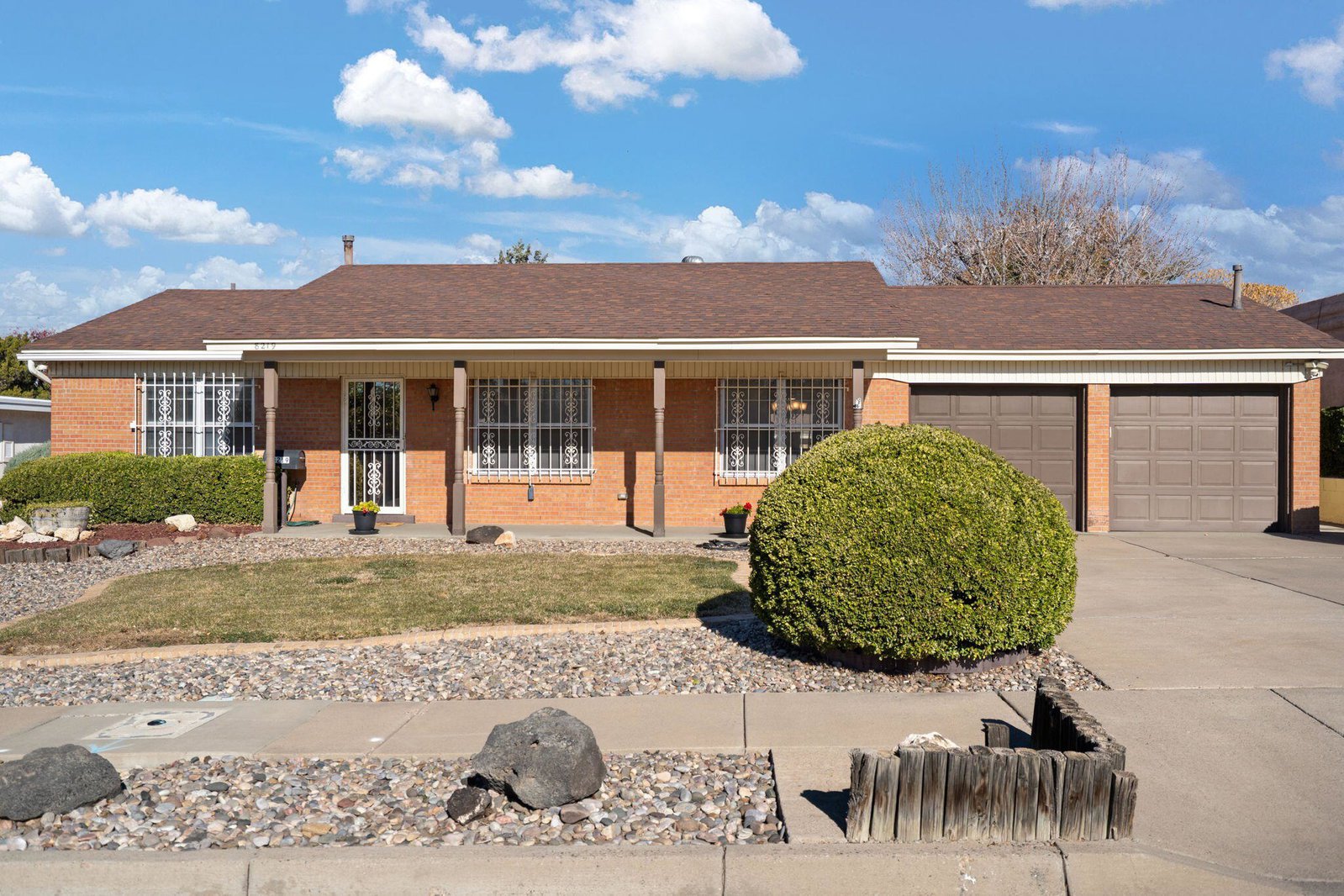 8219 San Francisco Road NE, Albuquerque, NM 87109 - MLS 1095260 - Loma ...