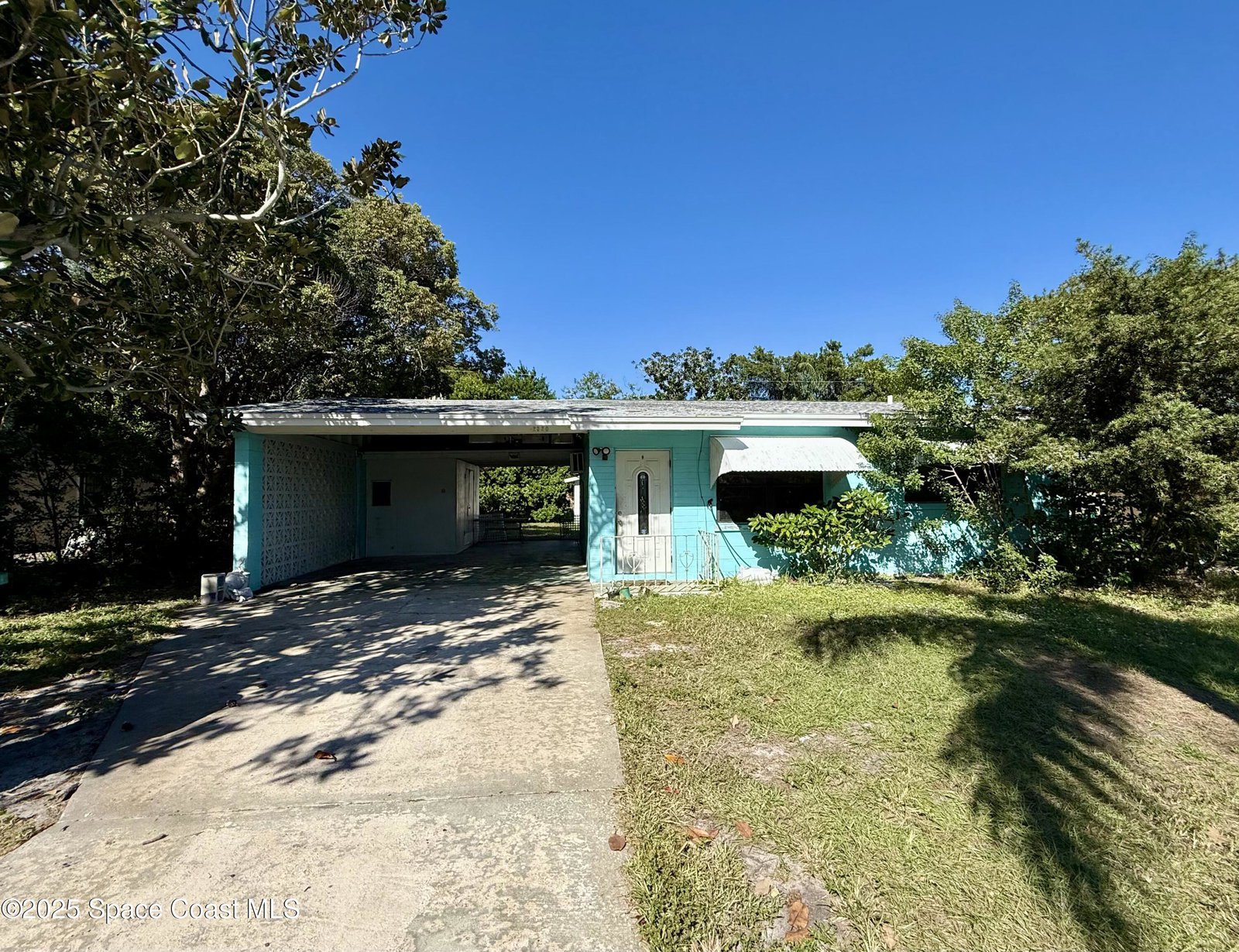 2320 Allan Adale Road, Melbourne, 32935
