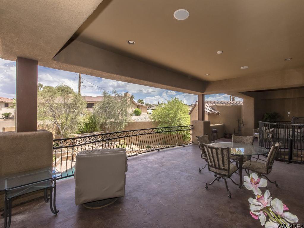 730 Armour Dr, Lake Havasu City | MLS 902156 | »» Call/Text: HavasuLew @ 928-846-6474