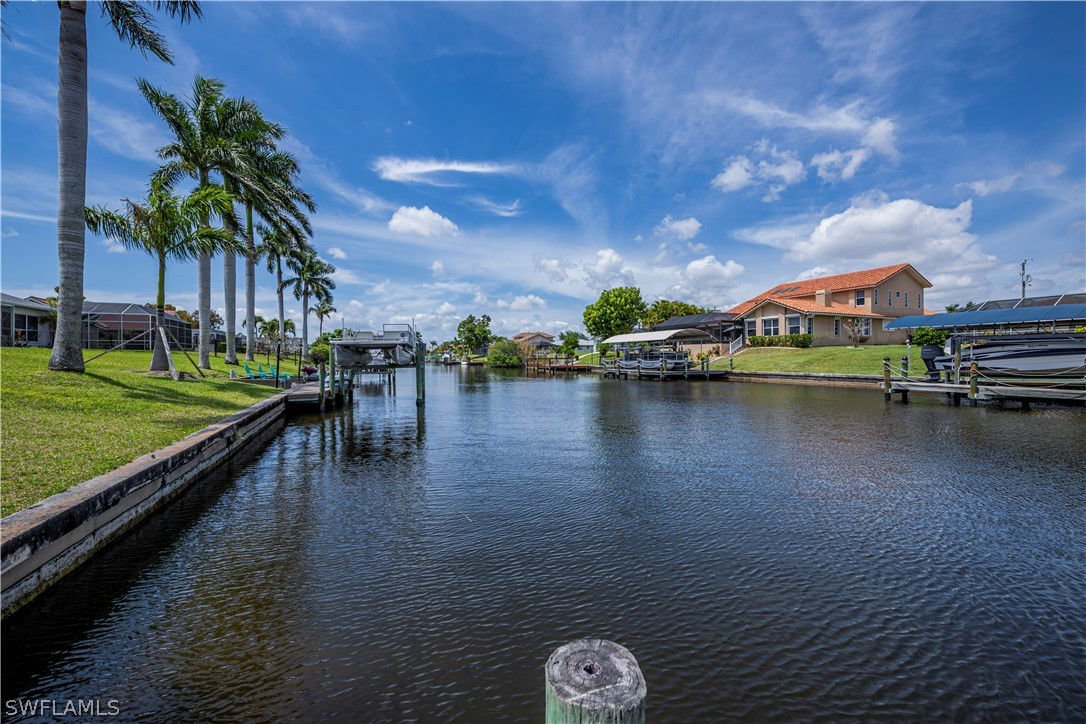 325 SE 32nd Street, Cape Coral, 33904
