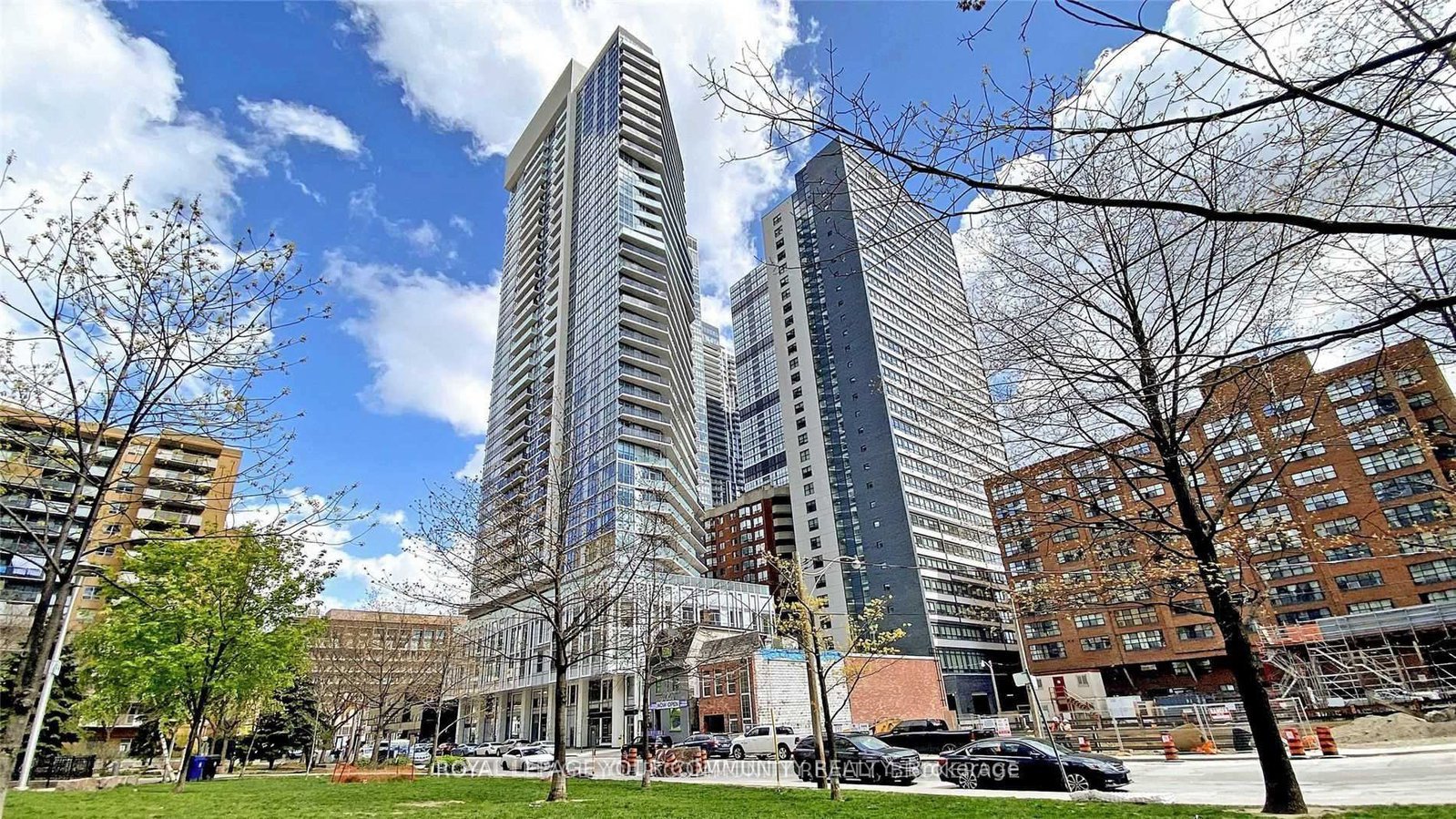 77 Mutual Street Unit 3401, Toronto, M5B 0B9
