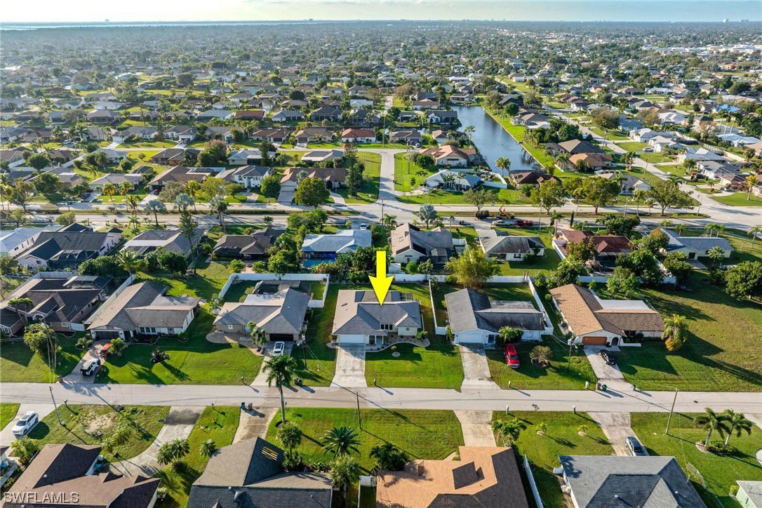 1818 SE 4th Street, Cape Coral, 33990